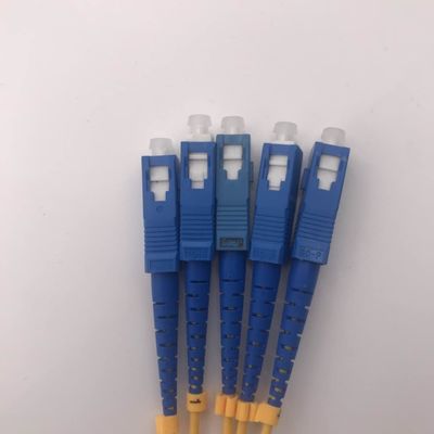 EPON GPON Fiber Optic PLC Splitter 1 * 4 Low insertion loss with connector